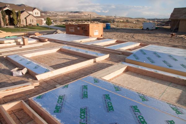 RAY-CORE SIPs ® Were Fast and Easy and Builder's Loved Them!