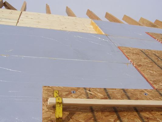 Insulated Panels Bring Technology to Timber Frame
