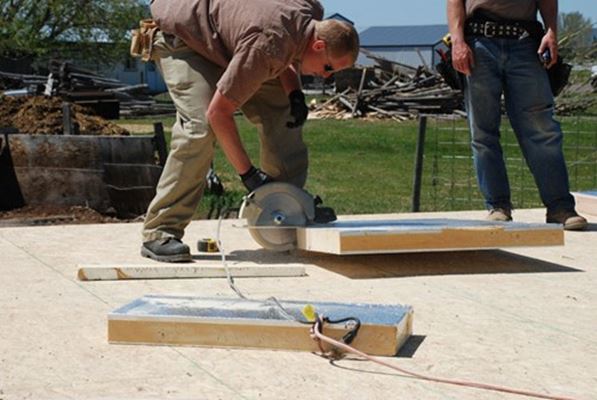 Easy Structural Insulated Panel Build